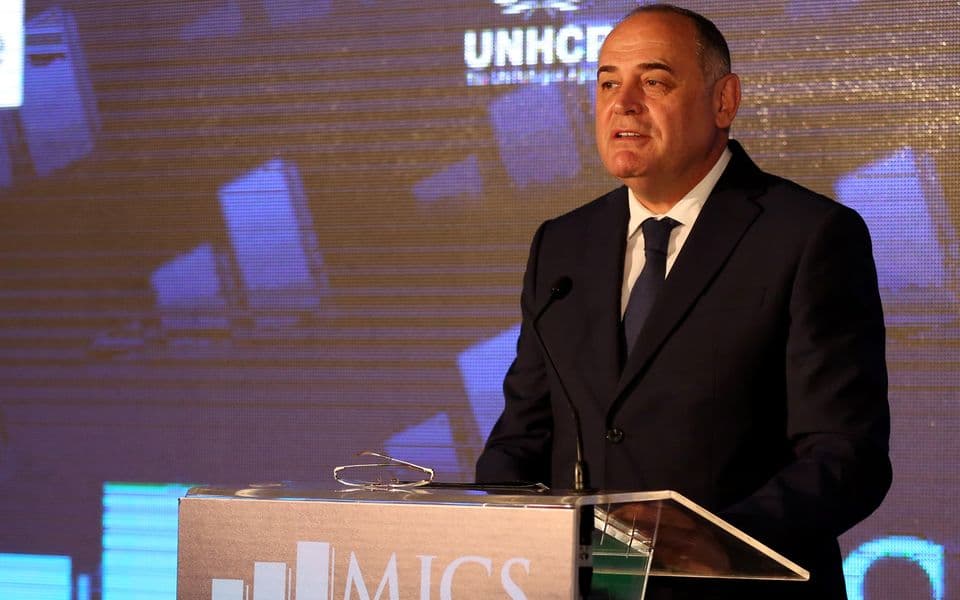 Simović: Srbija niti je gradila, ni čuvala crkve u CG, pa nema potrebe ...