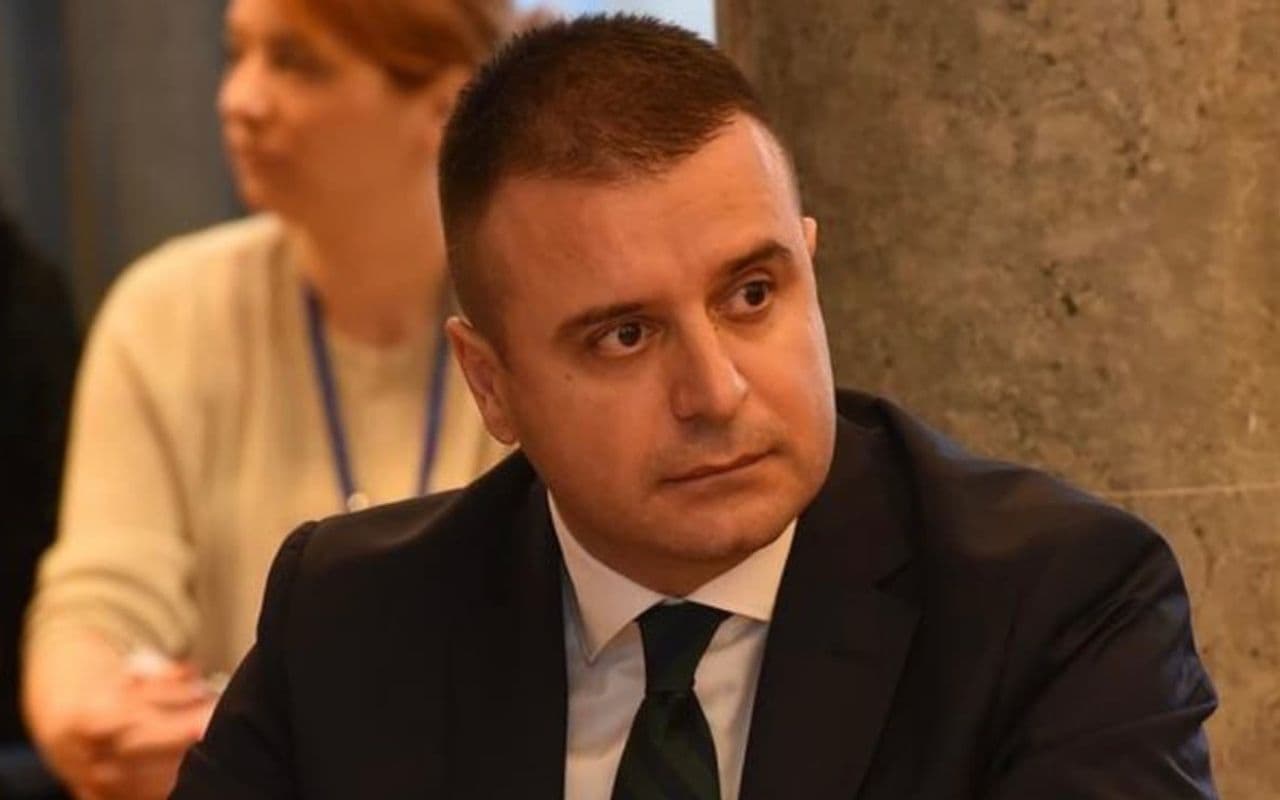 Stojanović se izvinio Bakoviću zbog zloupotrebe povjerenja