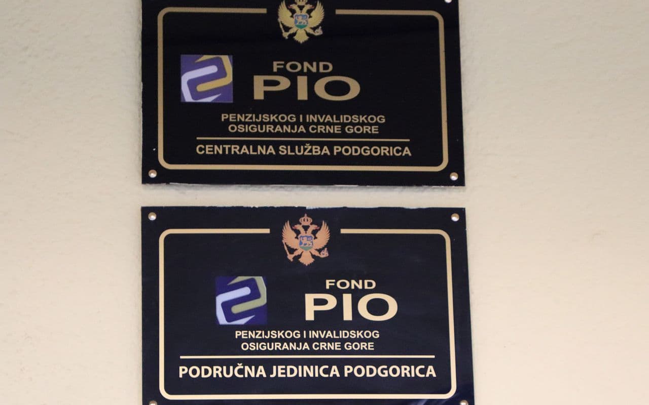 Fond PIO: Isplate penzionerima izvršene putem dva čeka iz tehničkih razloga