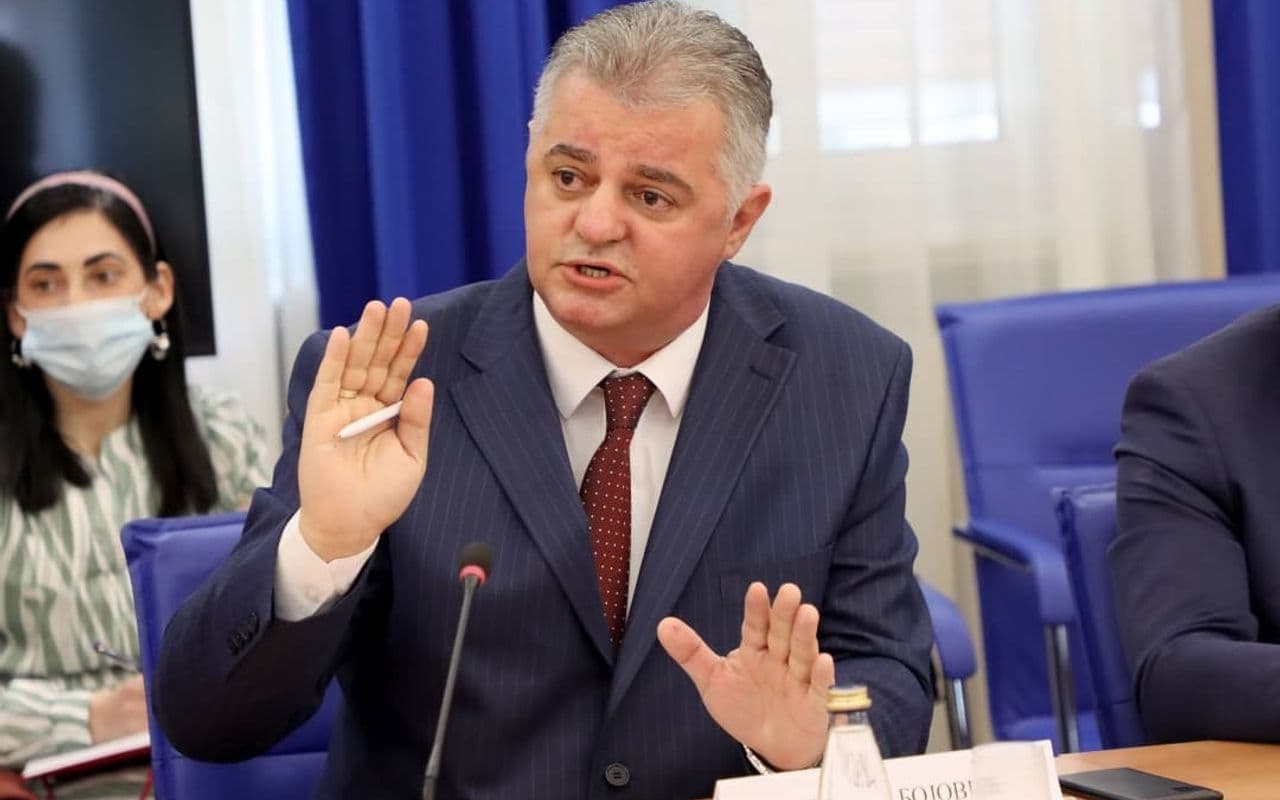 Bojović podnio ostavku na sve funkcije u DNP, zadržaće poslanički mandat