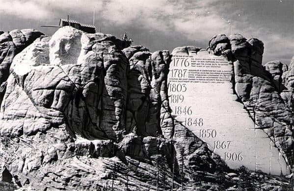 Tajna dvorana u glavi figure Linkolna na Maunt Rašmoru (FOTO)