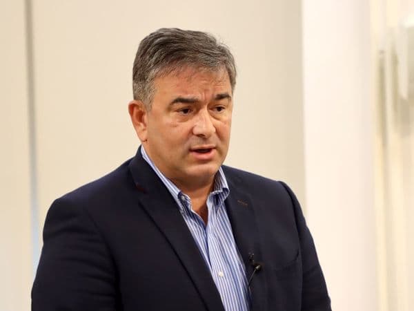 Medojević: Crna Gora 2006. postala nezavisna od Srbije, a ušla u ...