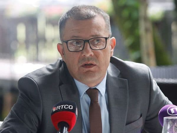 Perunović podnio ostavku nakon navoda o uplatama Volkanu sa računa ...