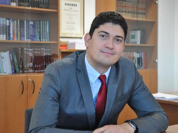 Vukčević: Pokušaj parlamentarne većine da preuzme kadriranje u VCG