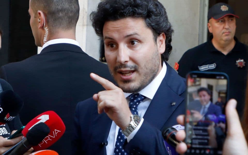 Policija da povede računa o sigurnosti urednika i novinara koje je ...