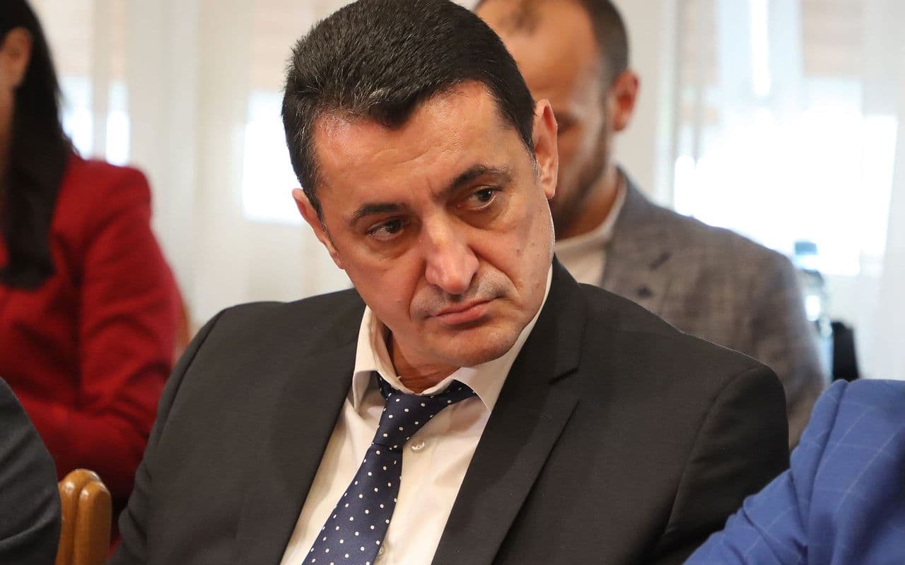 Bivši direktor ANB-a prošle godine prihodovao 31.801 euro