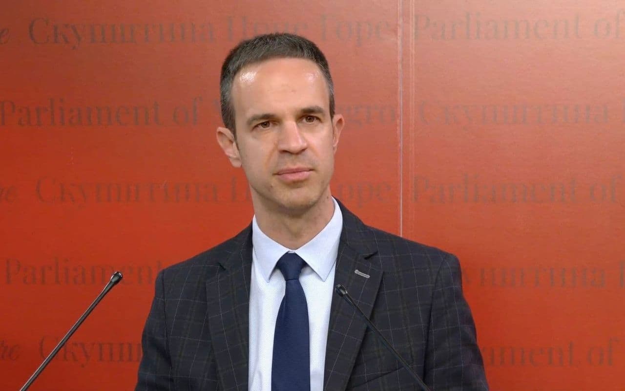 Mugoša: Standard građana nije poboljšan, cijene znatno brže da rastu u ...