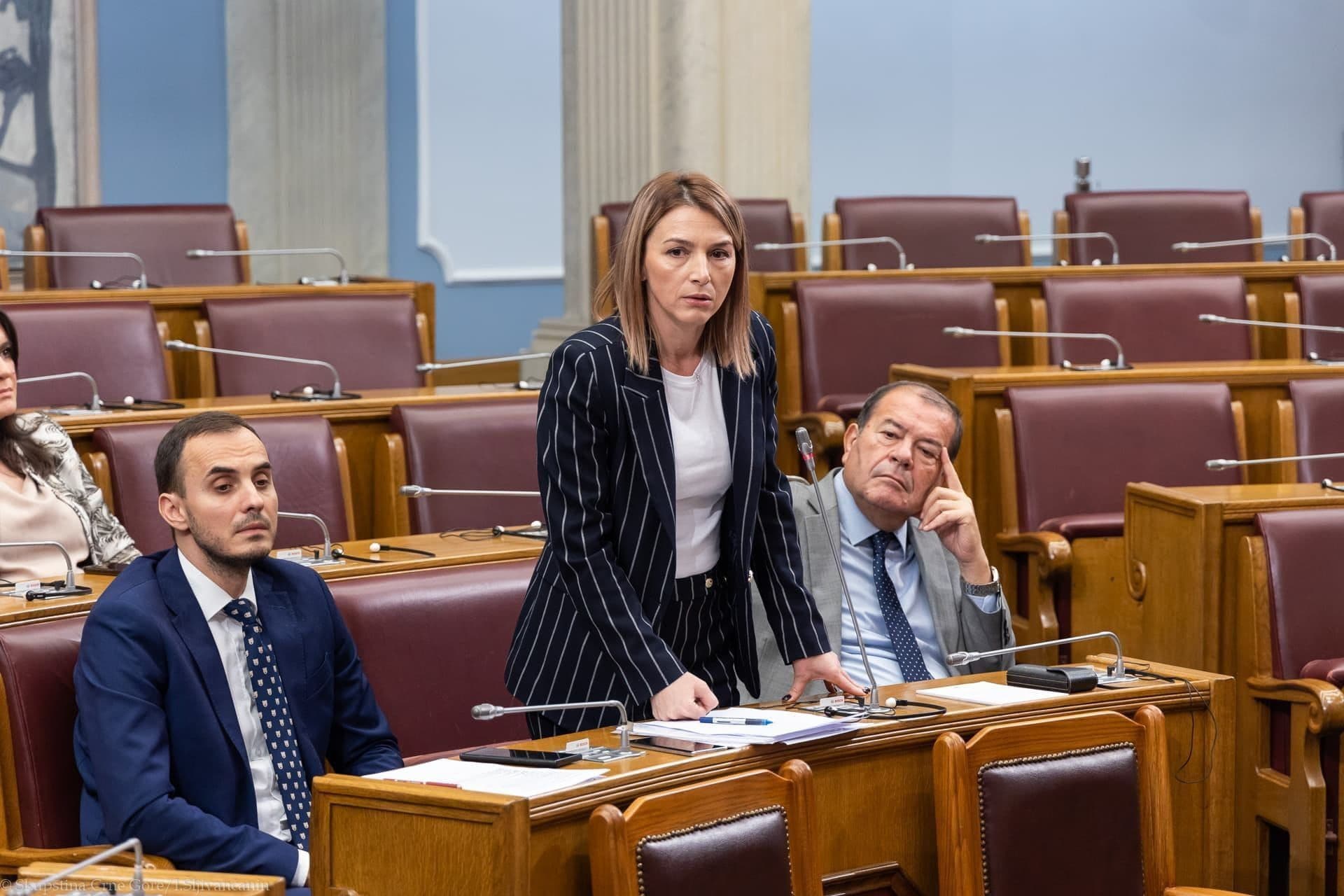 Pir primitivnog nacionalizma - Pobjeda