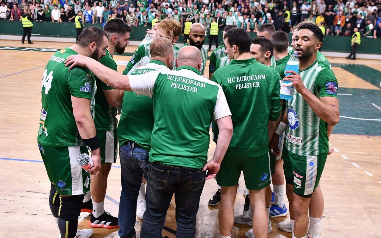 Mirko Radović se sprema da podigne trofej: Pelister u derbiju sezone ...