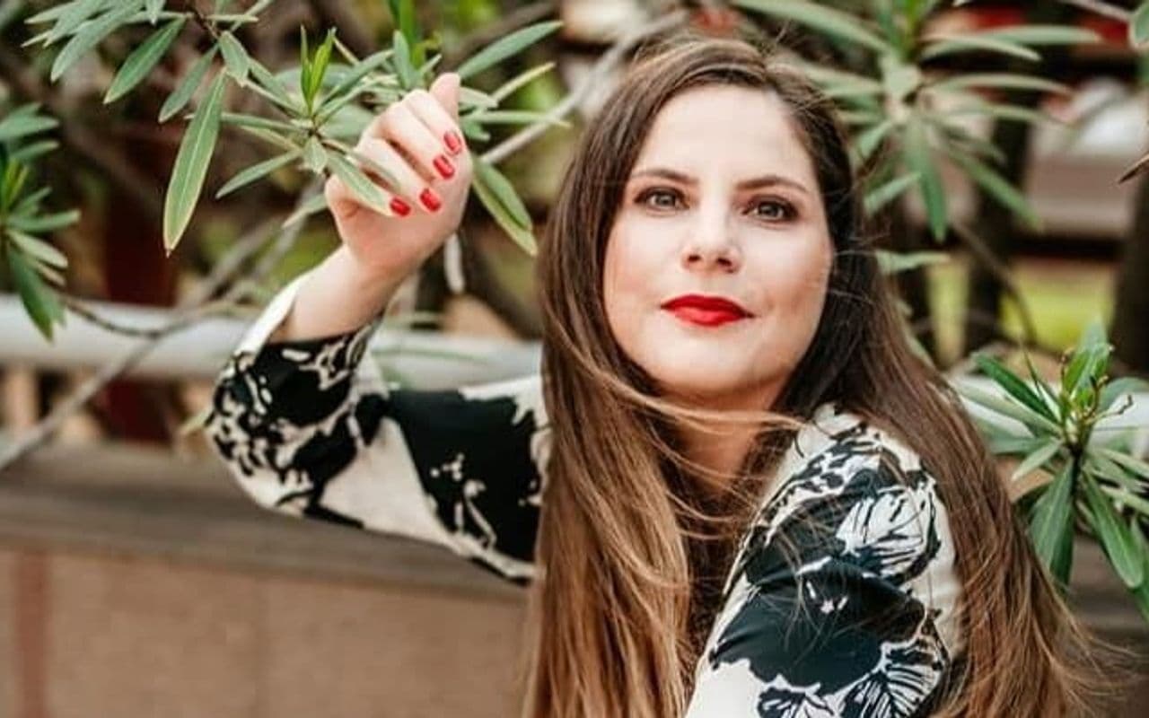 Sve može i mora u poeziju - Pobjeda