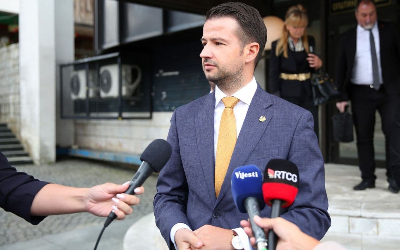 Predsjednikove opasne namjere - Pobjeda