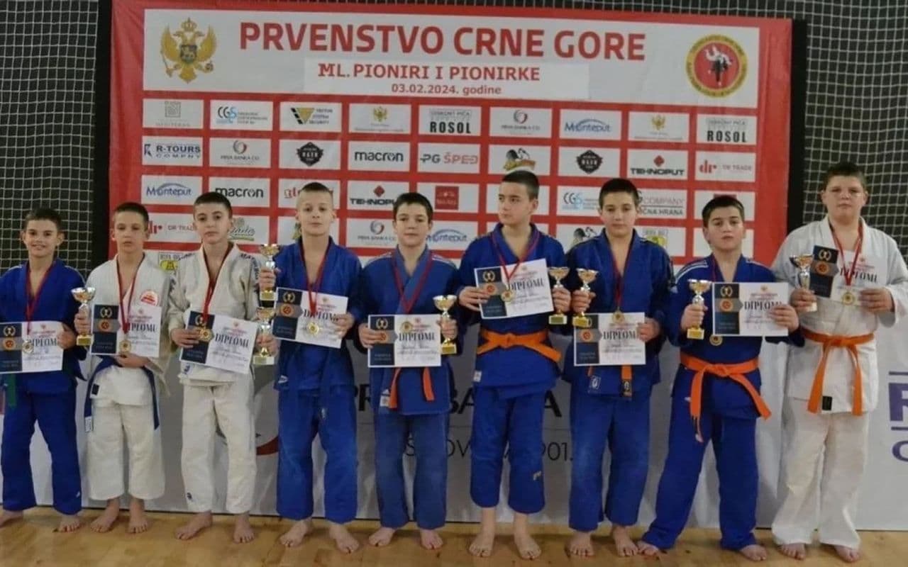 Dominacija Akademika - Pobjeda