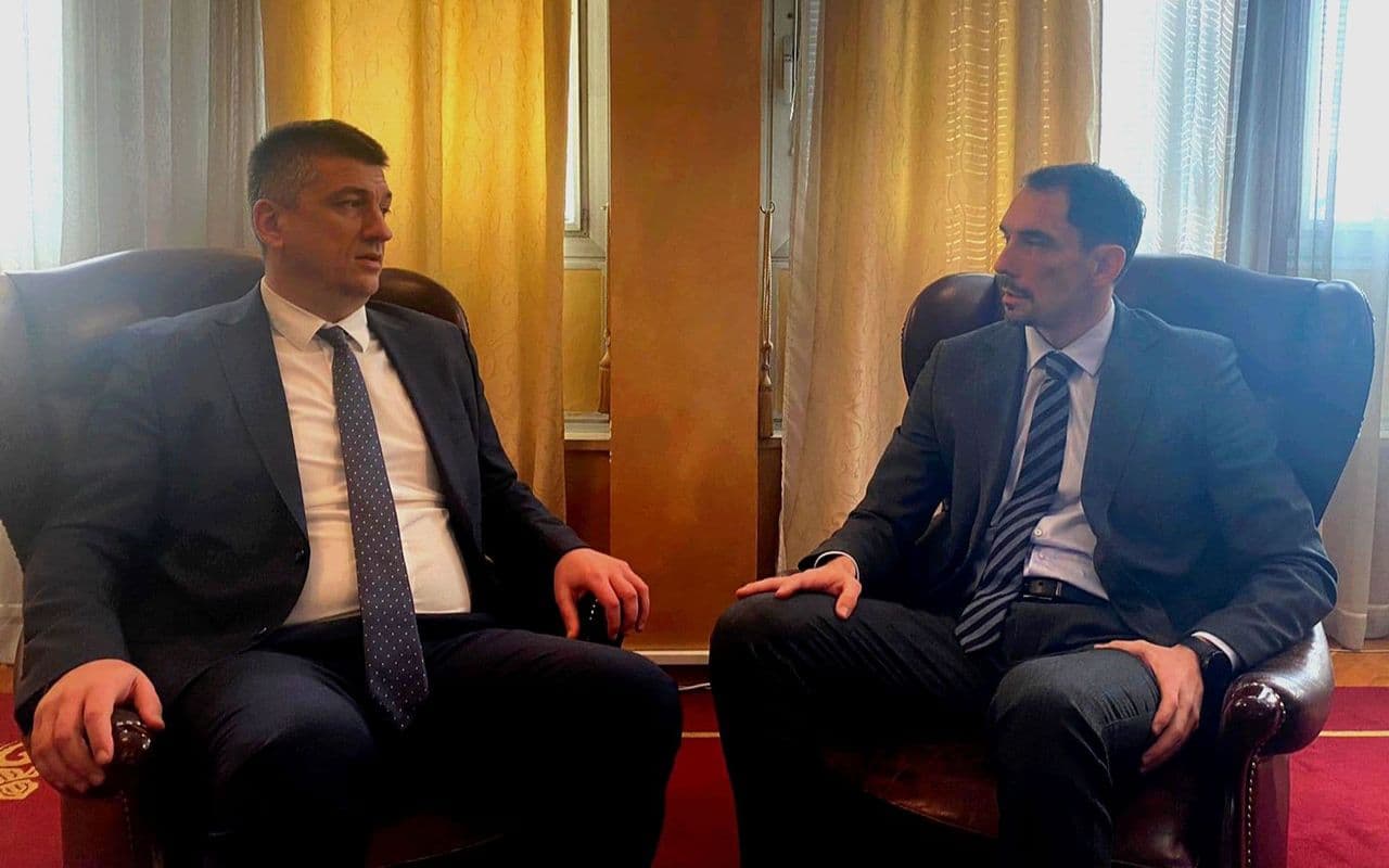 Njihanje klatna - Pobjeda