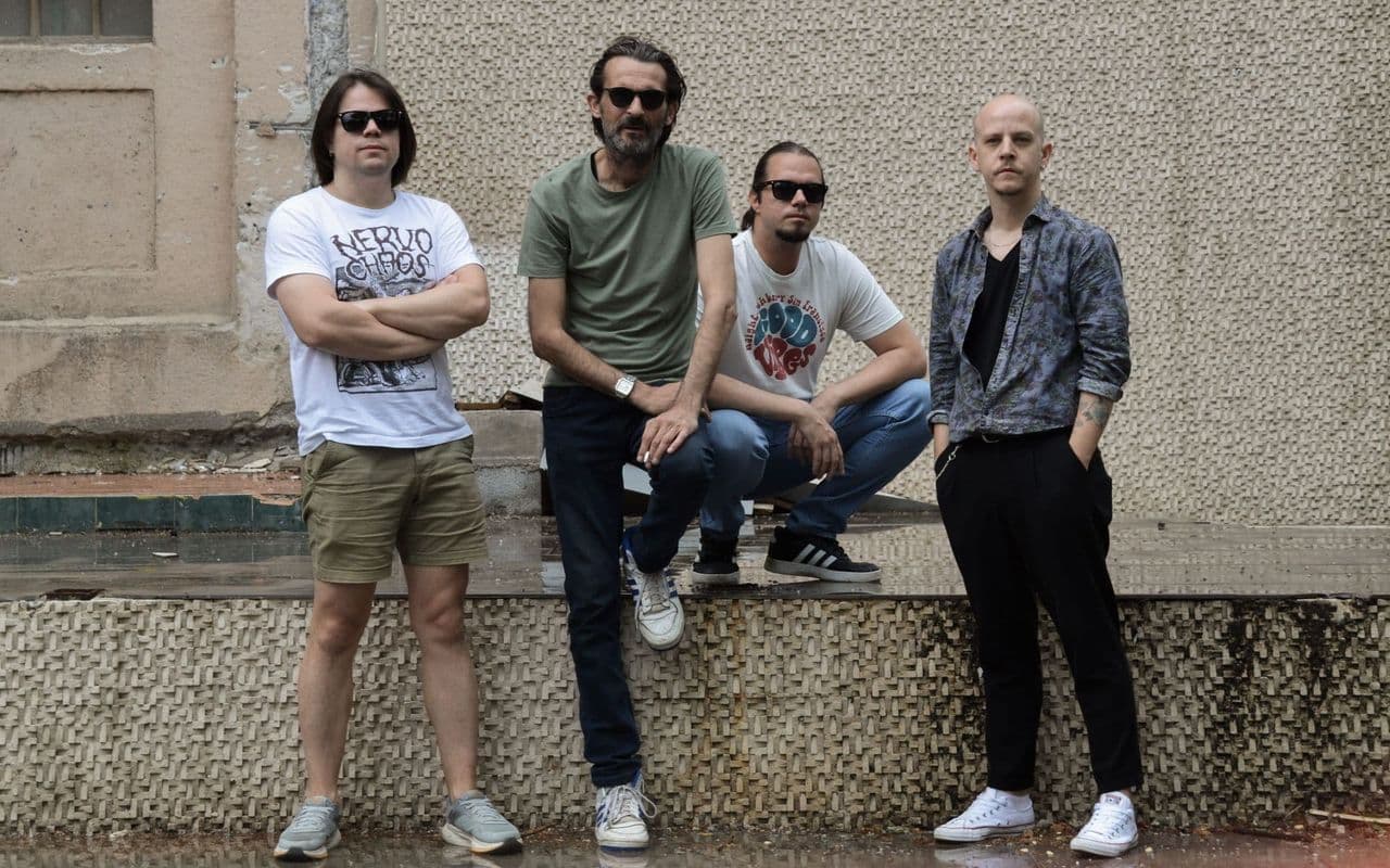 Vrpca objavila spot za pjesmu “Za dahom vrat“ - Pobjeda