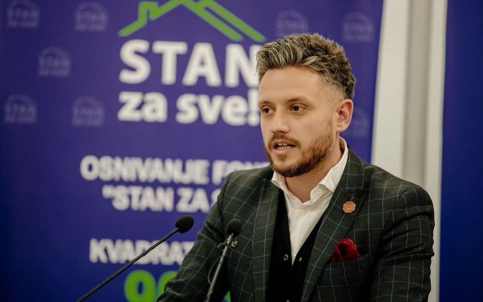 Radovanić: Mujović priznao da je ideja „Stan za sve“ bolja i realnija ...