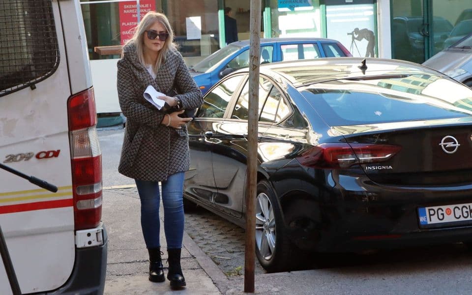 Ko je kriv što su Ana Raičković i njena porodica tri mjeseca bez zaštite?