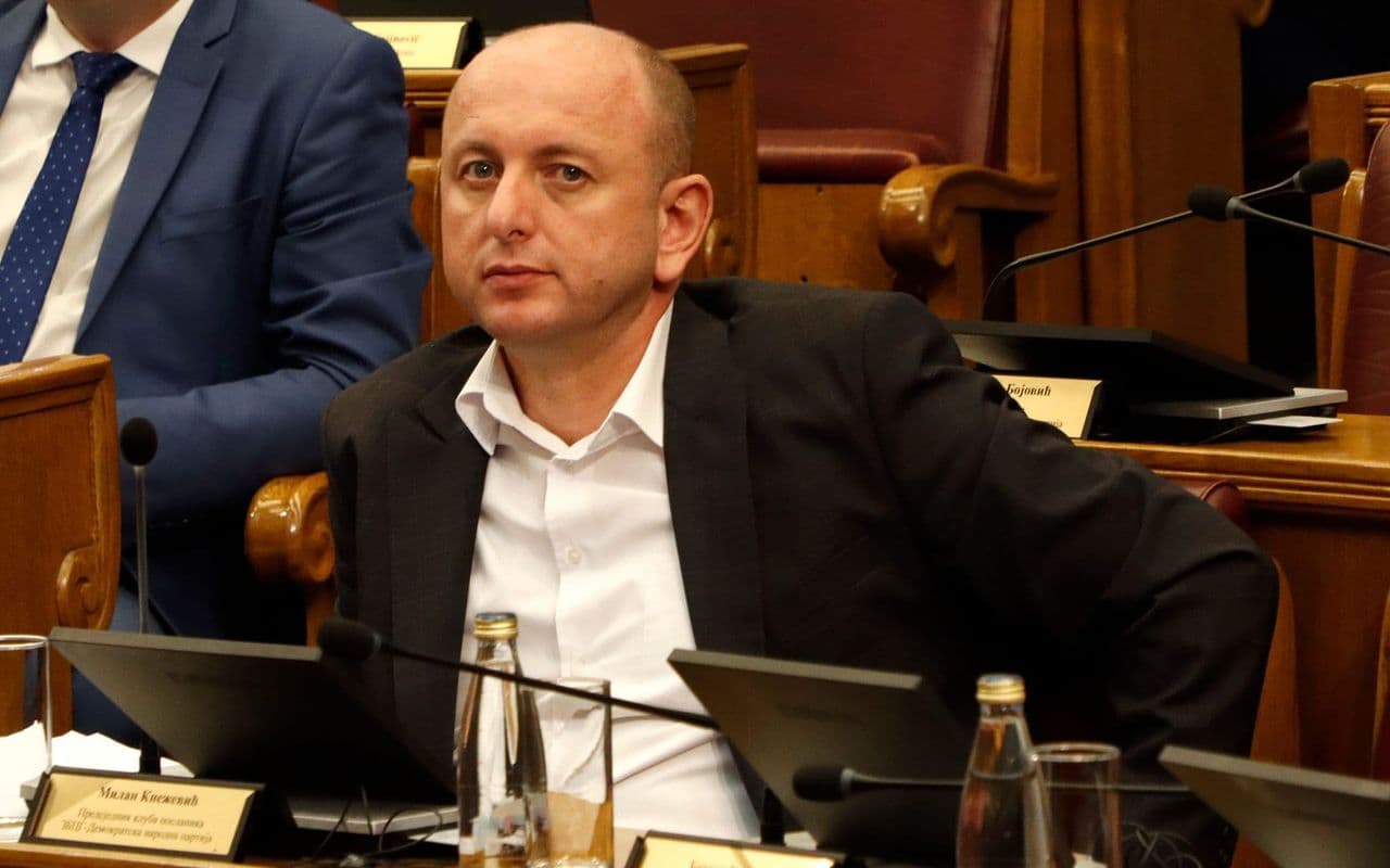 Knežević: Kako sam oženio agenta GRU-a - Pobjeda