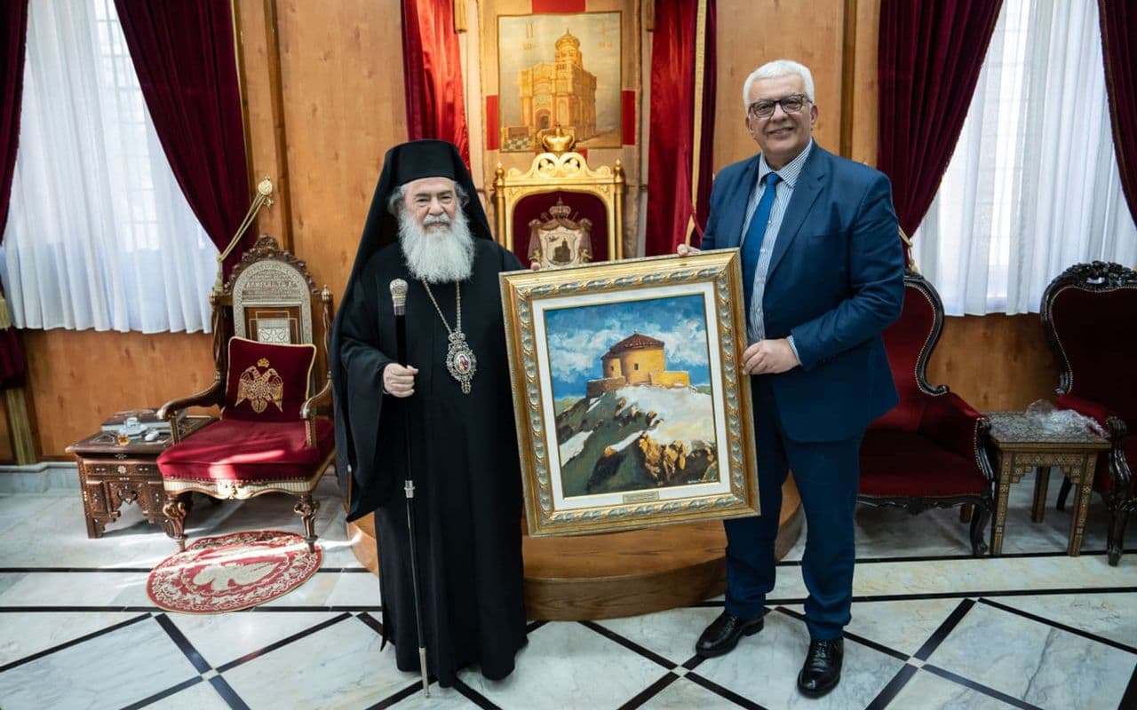 Mandić poklonio sliku Njegoševe kapele na Lovćenu patrijarhu Jerusalimskom