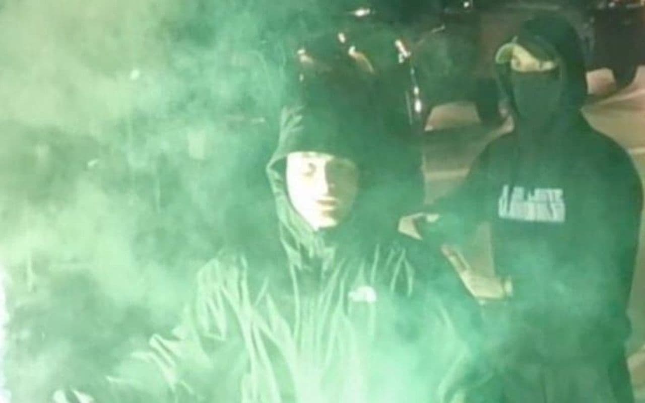 (FOTO/VIDEO) Siništaj tvrdi da su mu „varvari" demolirali lokal u ...