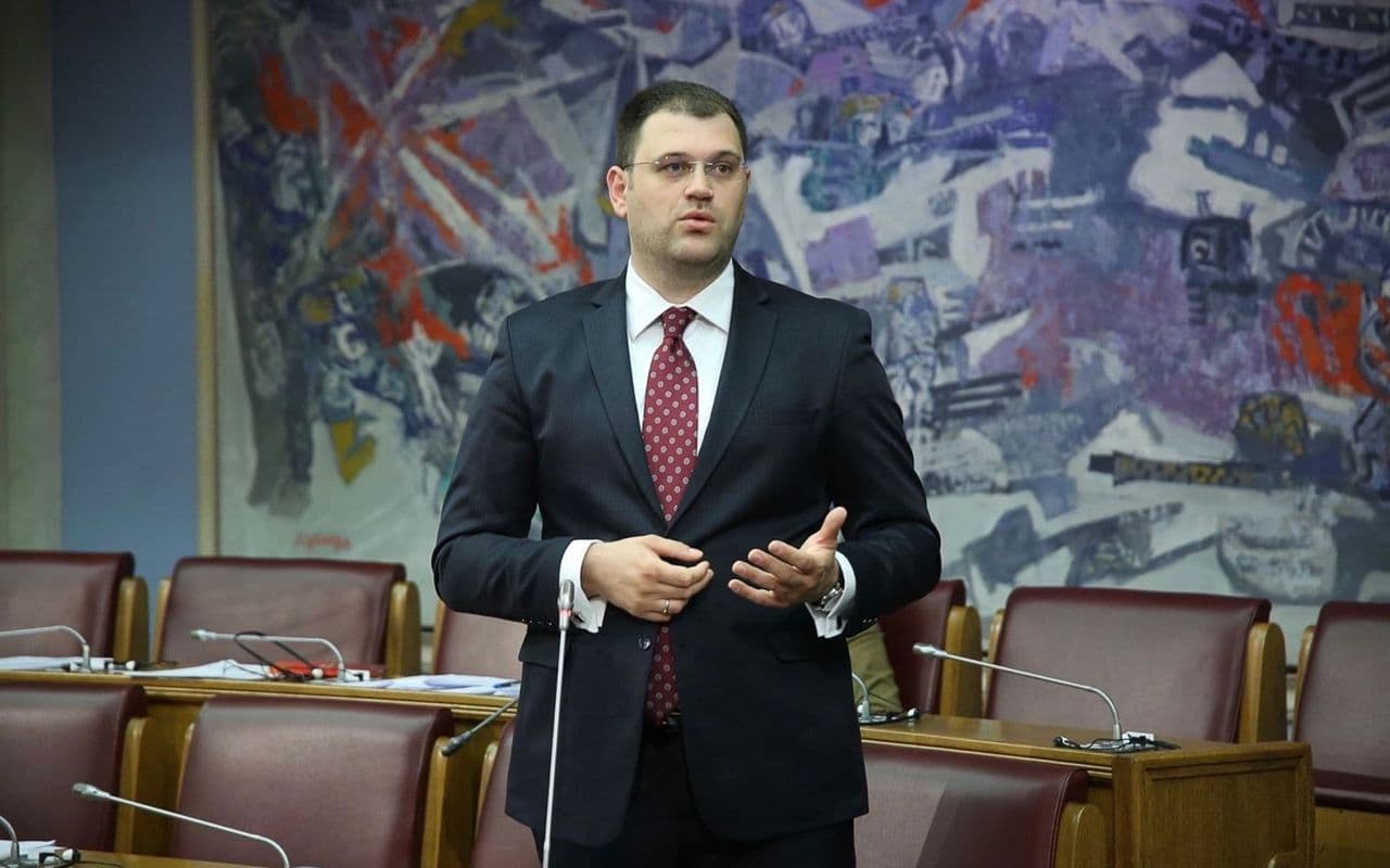 Anđušić: Bezakonje i anarhija su ovladali Crnom Gorom - Pobjeda
