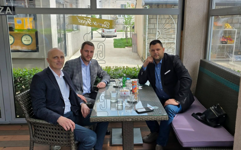 Mrkić, Kovačević i Vuković na ,,prijateljskoj kafici": Na pomolu ...