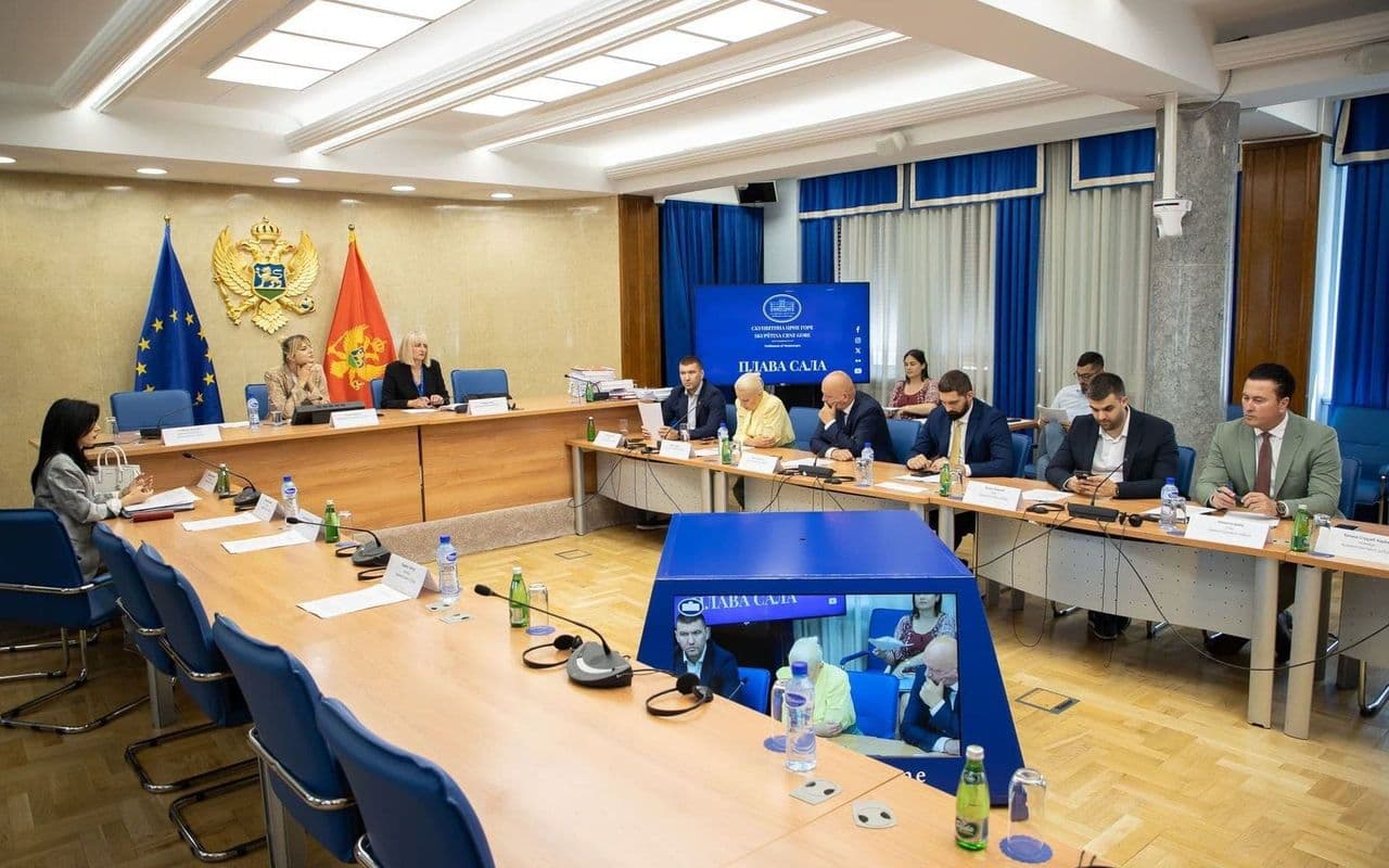 Prvo odugovlačenja, a onda procedure mimo zakona - Pobjeda