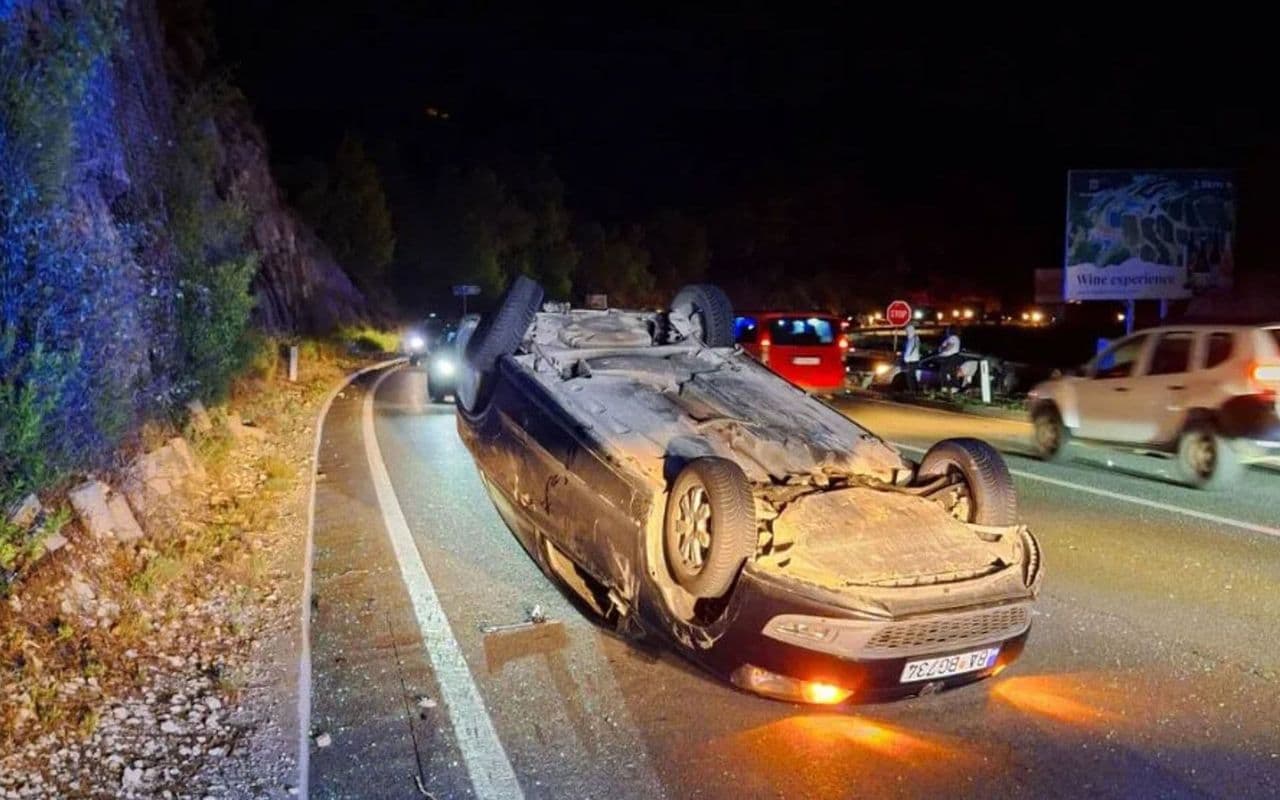 Prevrnulo se auto na putu Podgorica – Cetinje: Lakše povrijeđen mladić