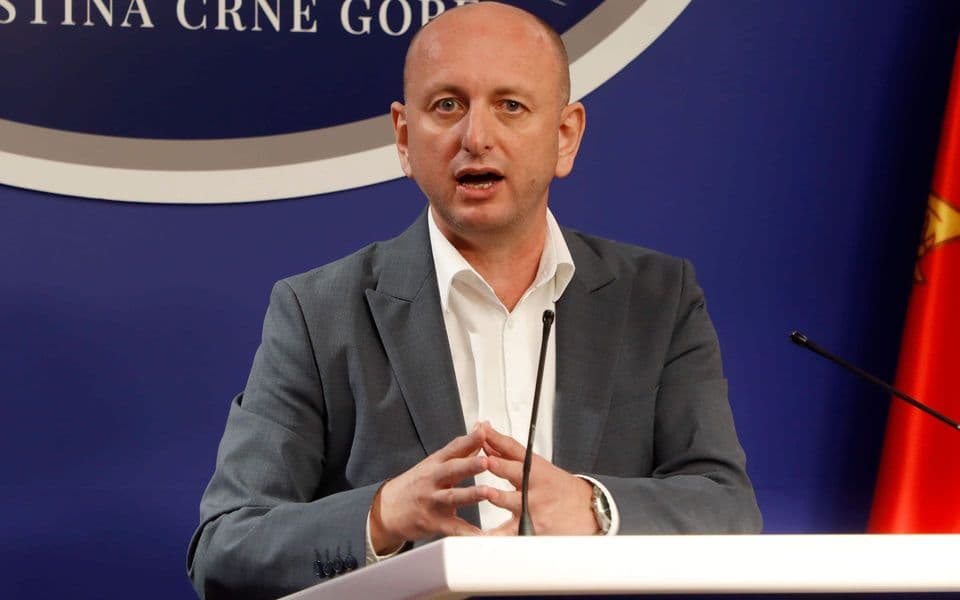 Knežević: Ustaše u sred Podgorice pozivaju na ubistvo 33 odsto Srba u ...