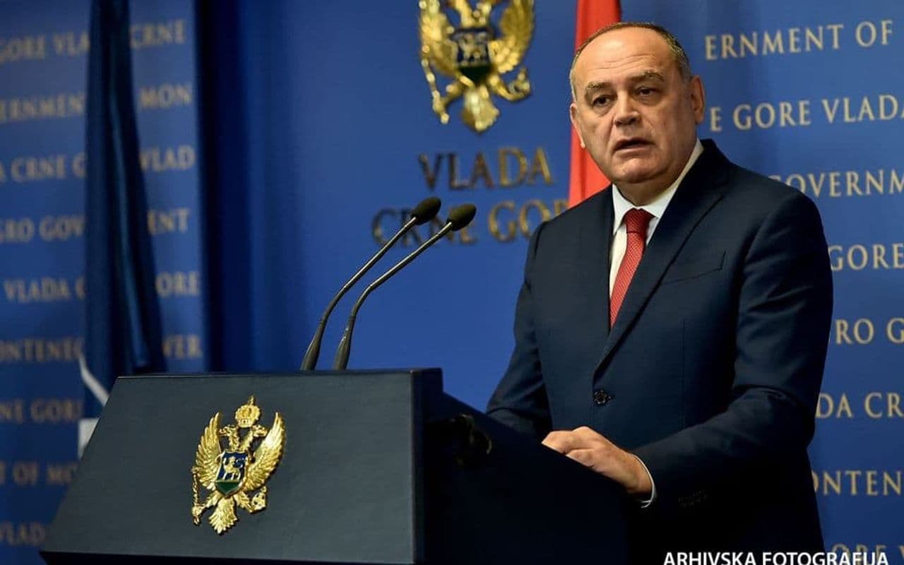 Milutinu Simoviću određen pritvor - Pobjeda