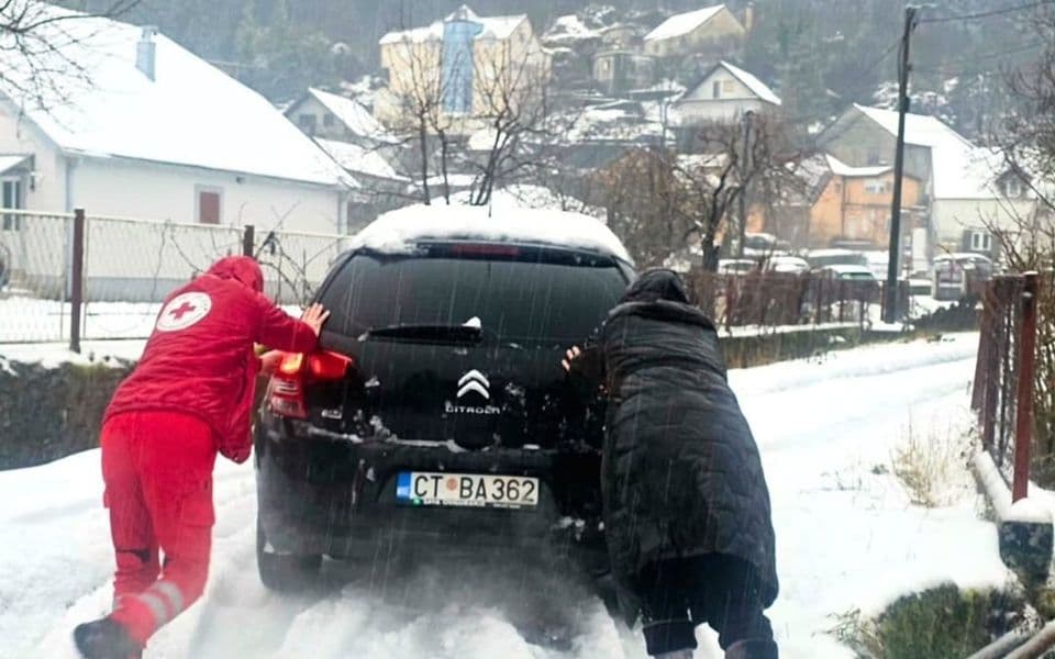 Crvenokrstaši uvijek spremni da pomognu - Pobjeda