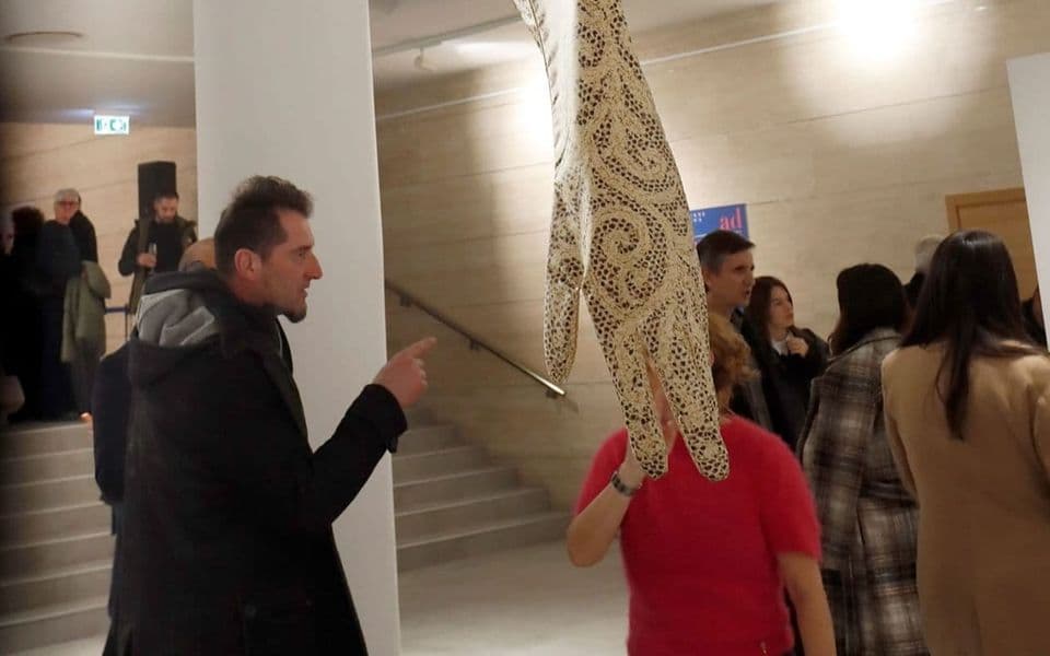 Otpor ubrzanom i površnom načinu konzumacije stvarnosti