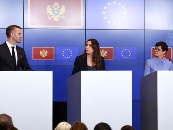 Kos: U EU se priprema mjesto za Crnu Goru - Pobjeda